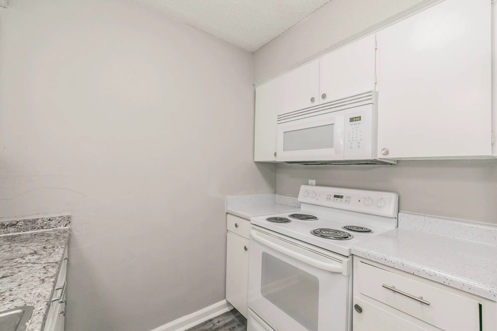 Sunset Heights Apartments | Fort Worth, TX | (817) 738-5753